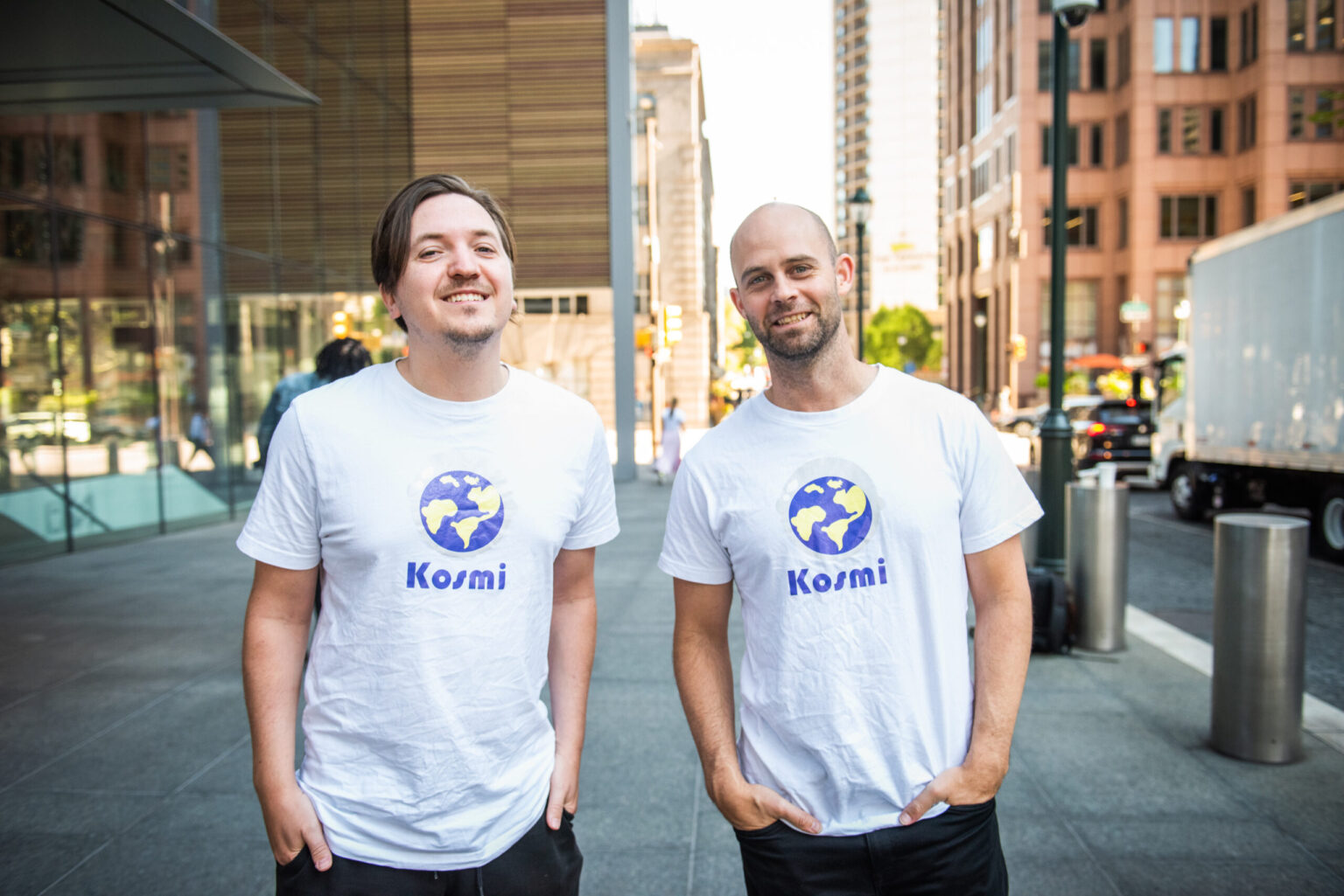 Kosmi Enhances Virtual Hangouts with TV, Games, and More - Comcast NBCUniversal LIFT Labs