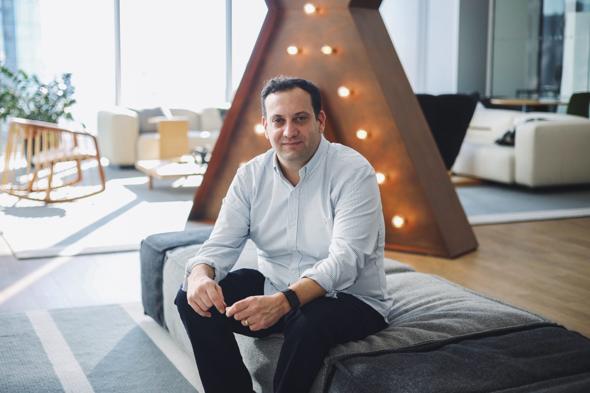 Revolutionizing Sales: How Sailes Now Uses AI to Supercharge Prospecting